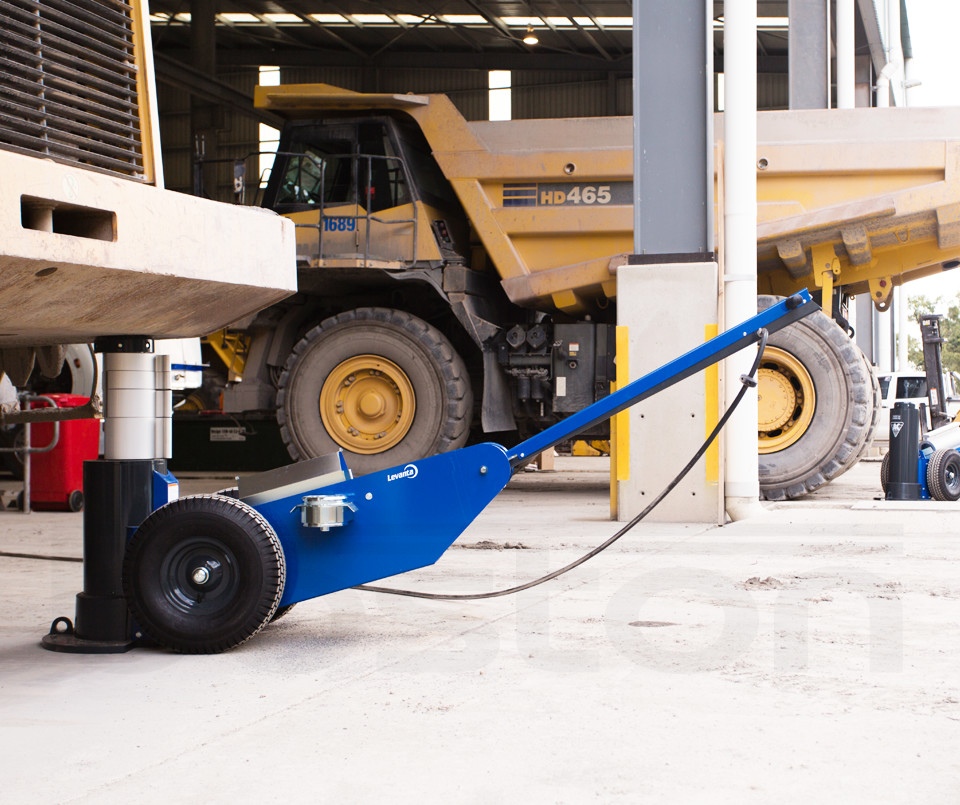 100T Hydraulic Jack High Clearance | Boston Garage Equipment