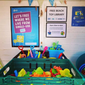 Free Beach Toy Library